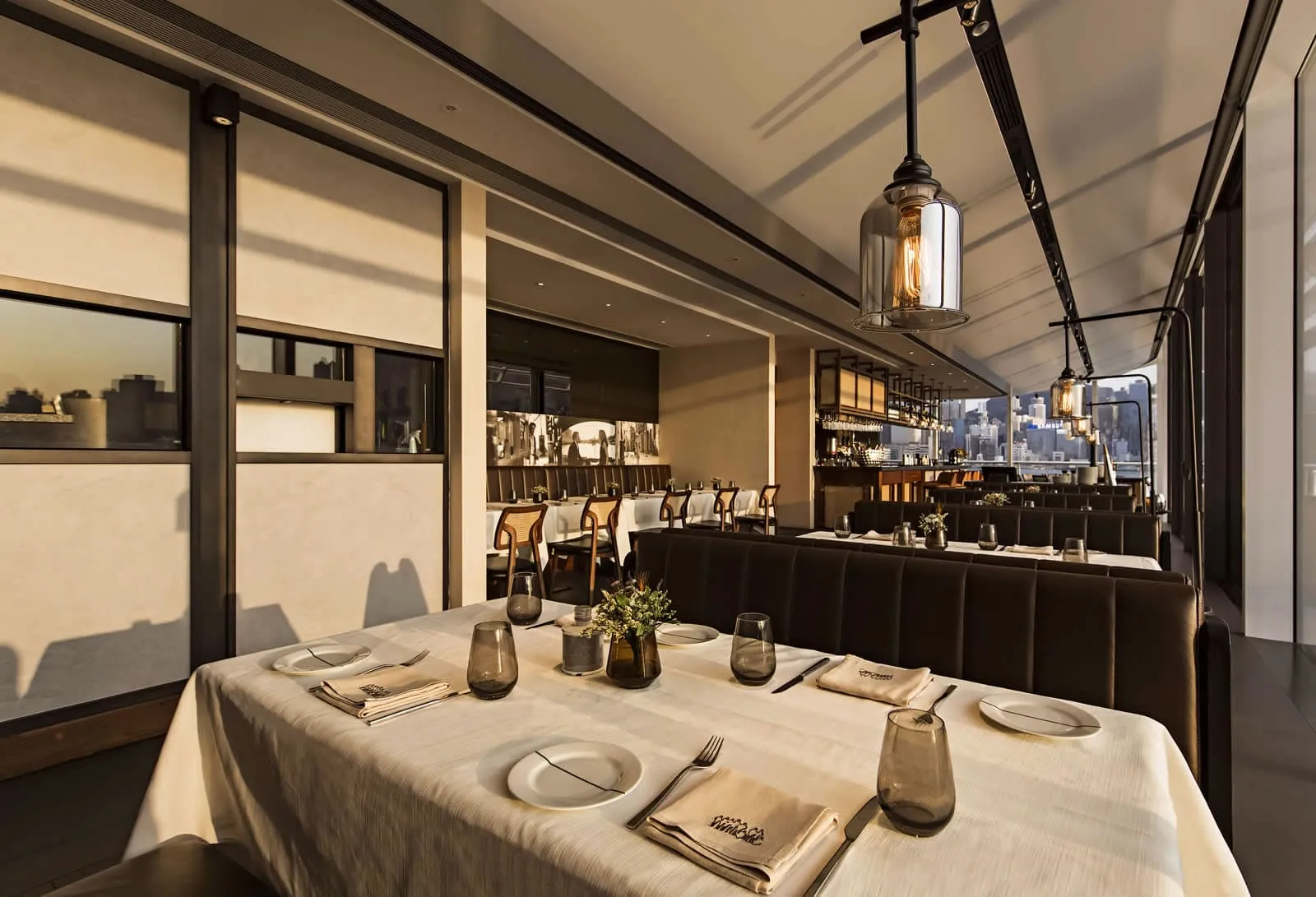 Paper Moon Hong Kong – Refined Italian Dining in the City